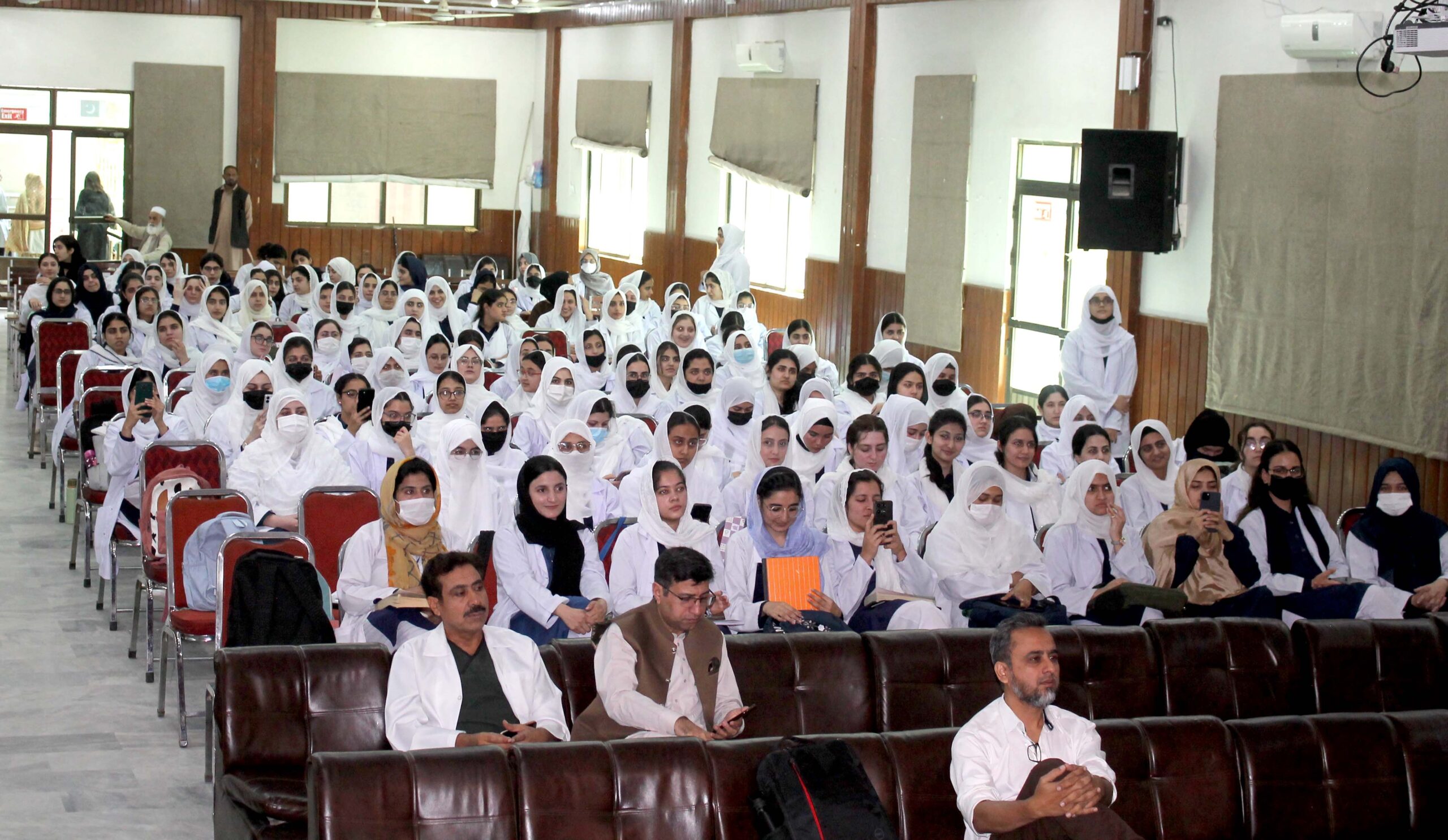 Seminar On "5 Decisions That Matter The Most" At WMC – WMC