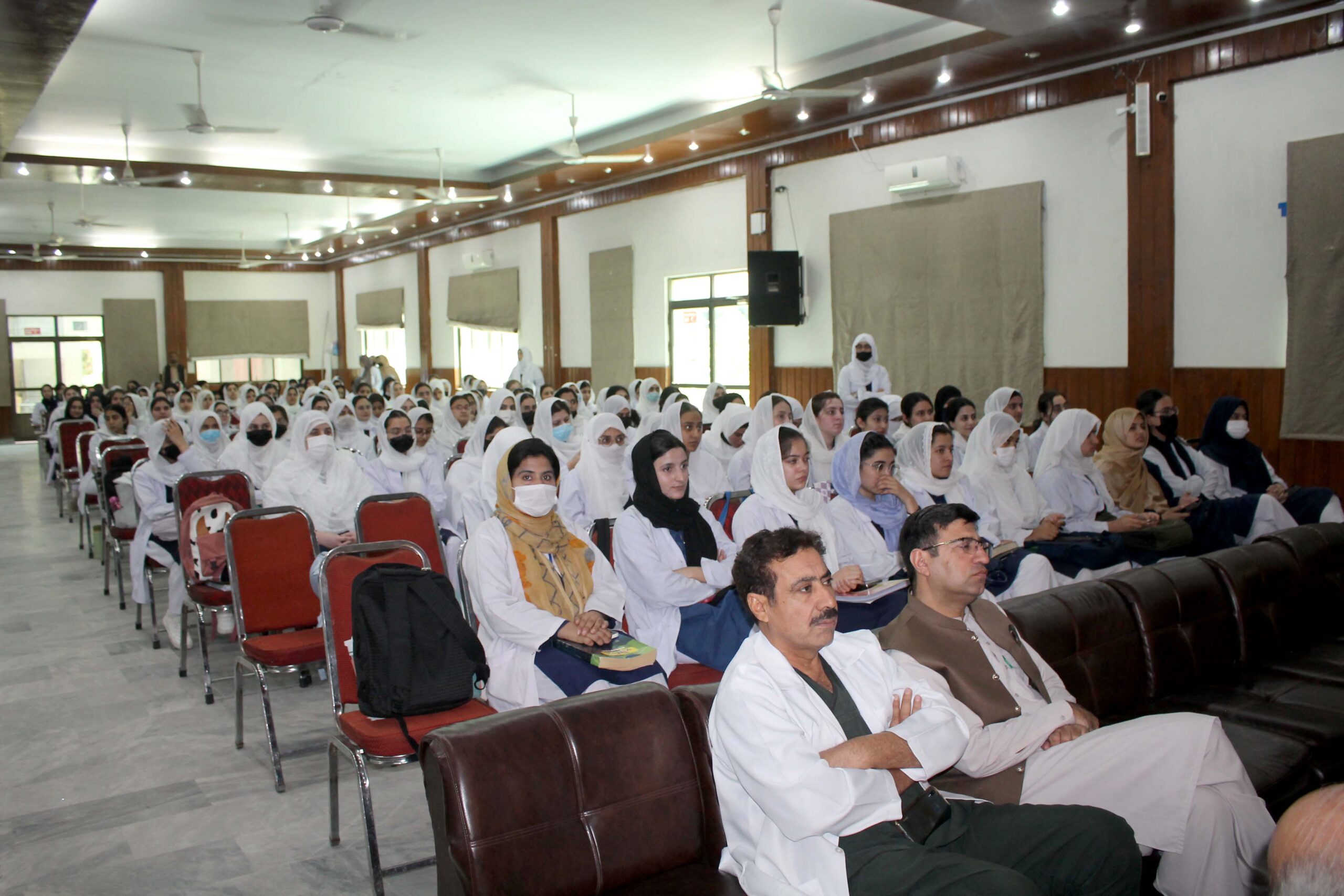 Seminar On "5 Decisions That Matter The Most" At WMC – WMC