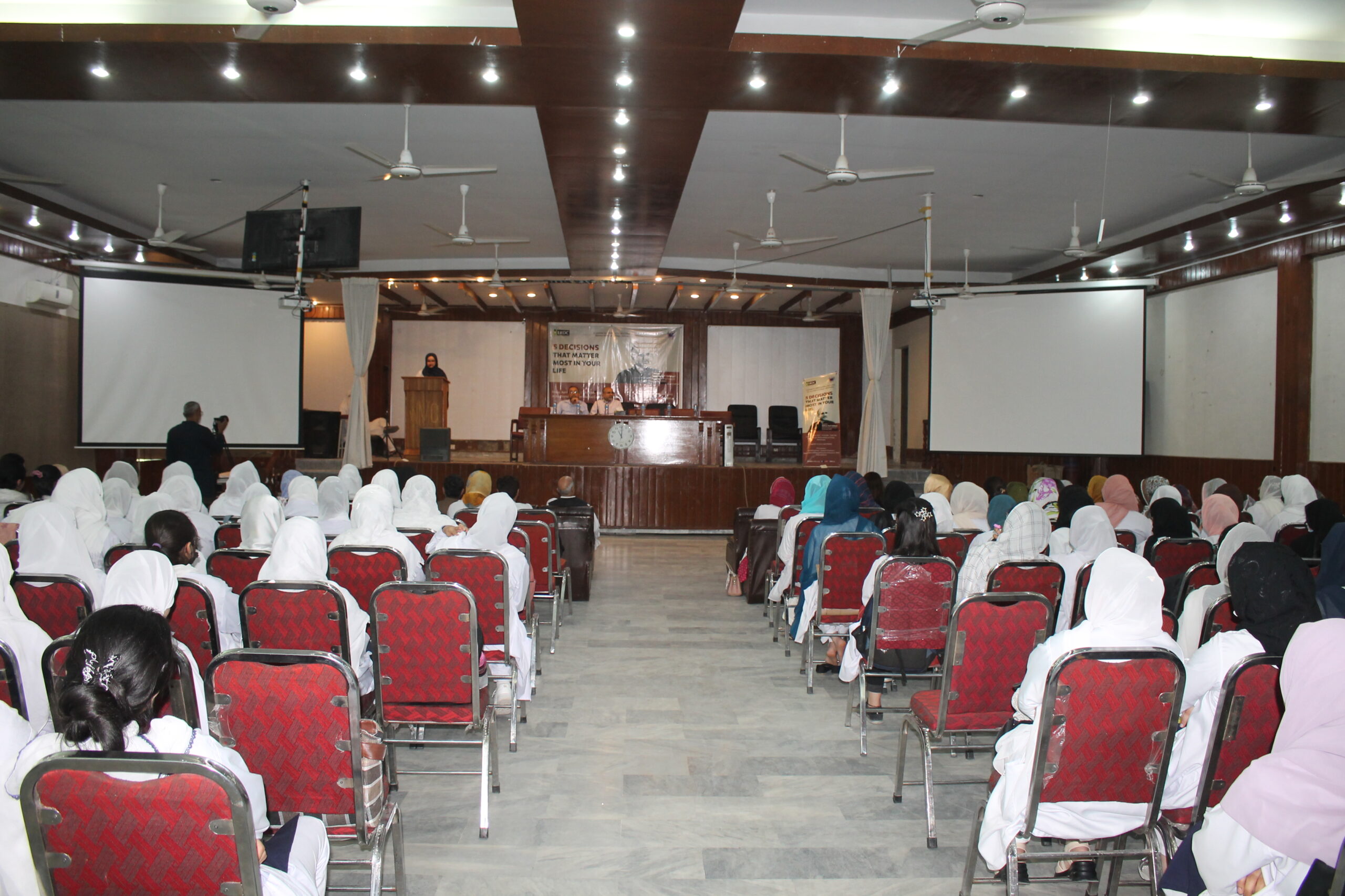 Seminar On "5 Decisions That Matter The Most" At WMC – WMC